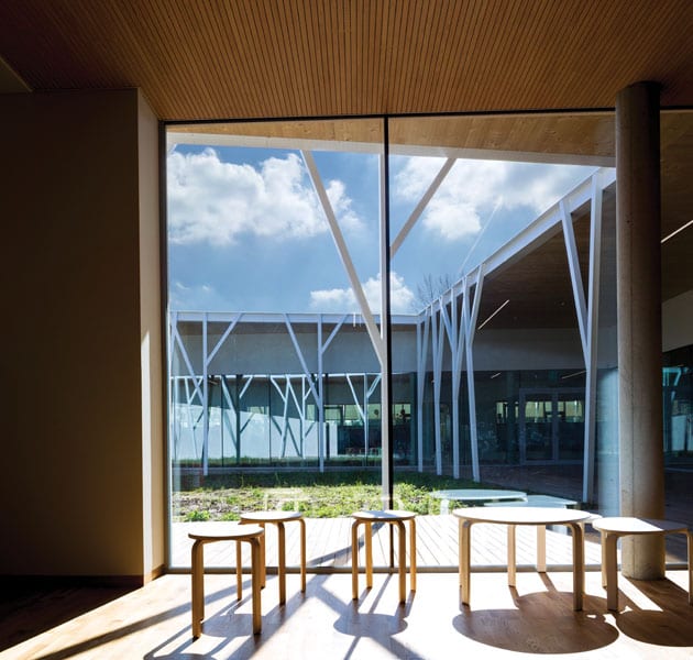 The Italian school changing ideas of work and study through hybrid ...