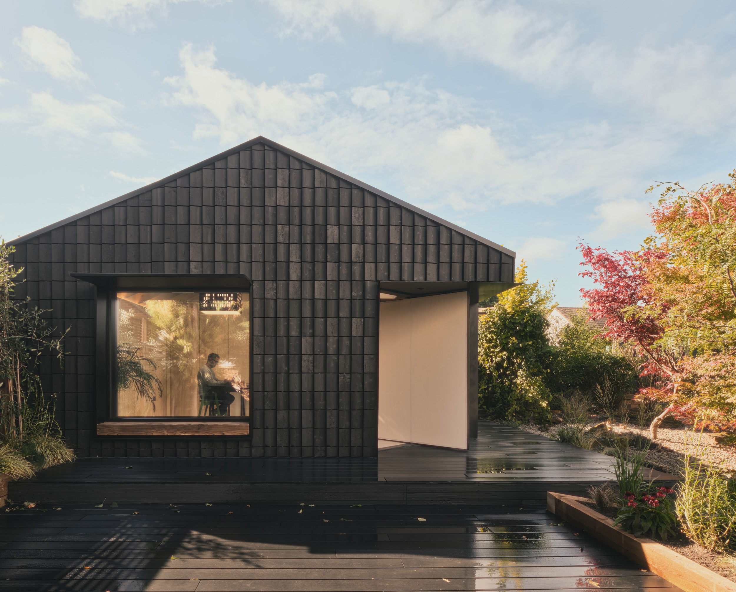 Architect HyperSpace create an outdoor studio for their client designed ...