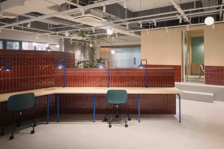 Building community: the urban landscape offers inspiration for a new ...