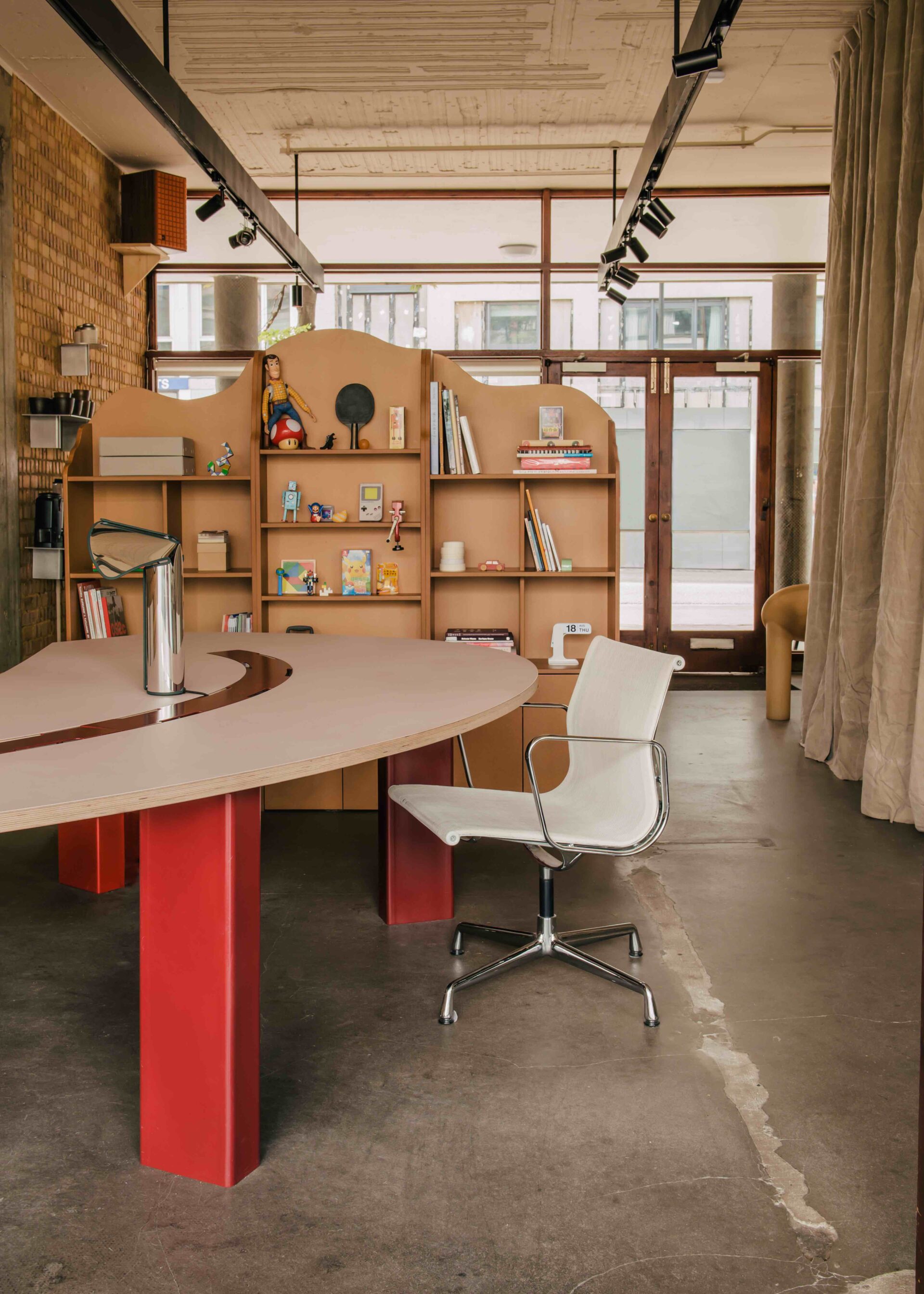 Hato’s new Toogood-designed studio, shop and café feeds the company’s ...